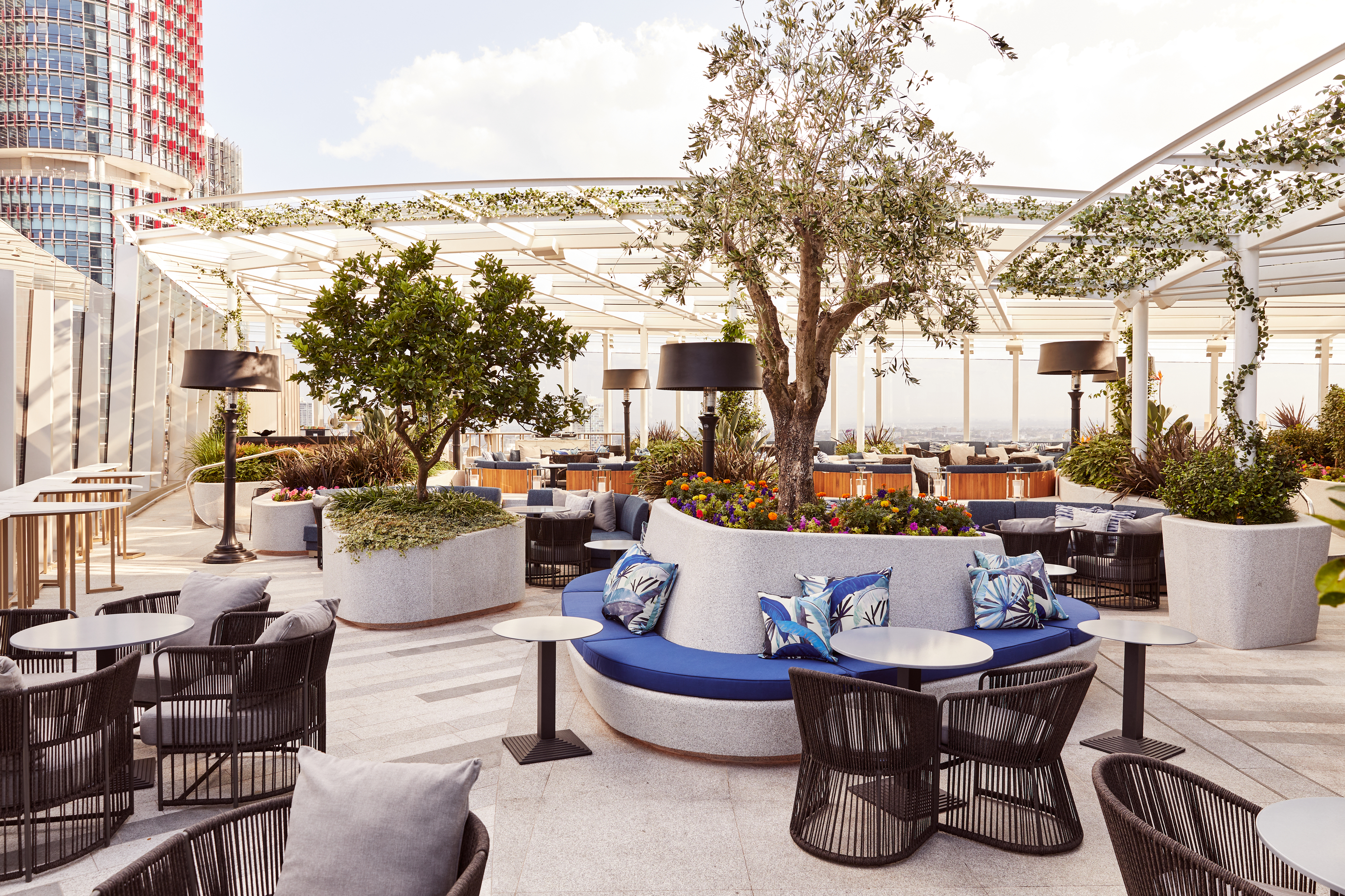 Indulge At CIRQ Rooftop Bar In Barangaroo Crown Sydney Indulge At CIRQ Rooftop Bar In Barangaroo Crown Sydney
